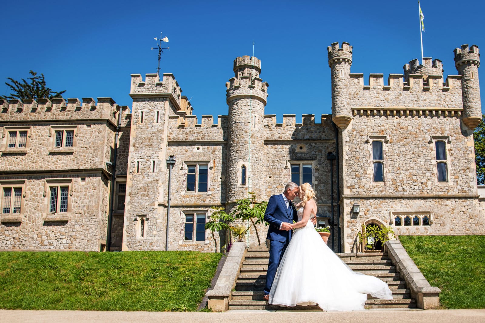 The Castle Wedding - Whitstable Castle & Gardens
